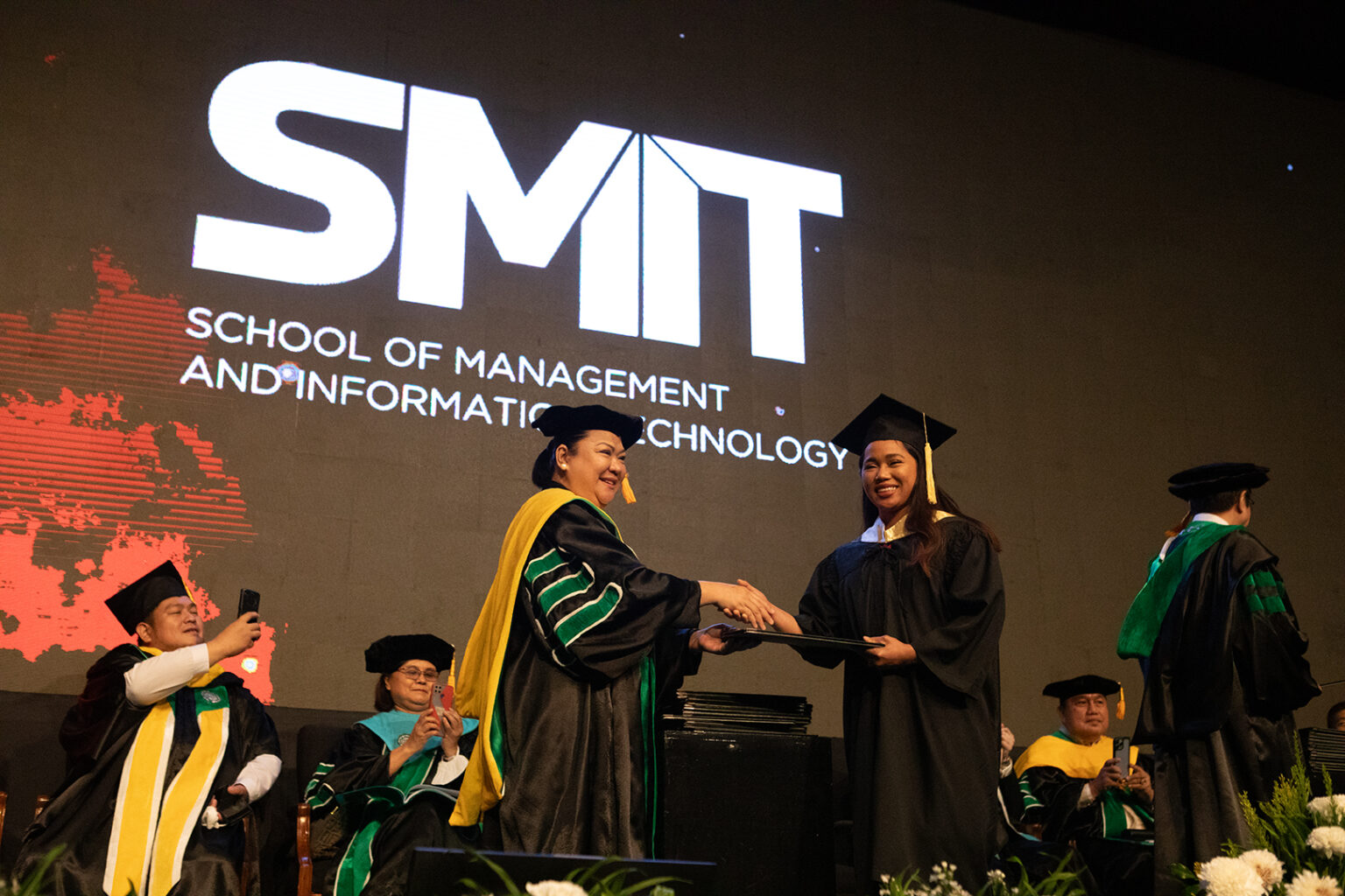 Winning Inside and Outside the Classroom - Benilde