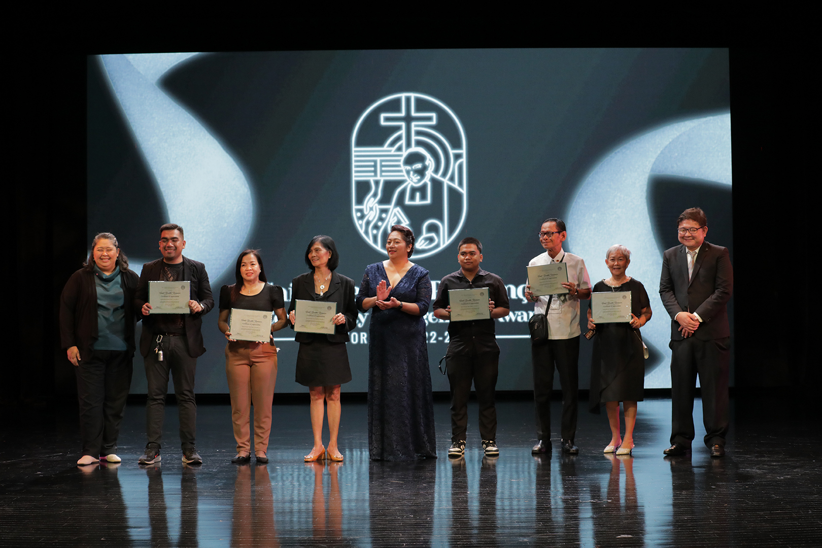 Celebrating Benildeans and Partners at the Heart of Service - De La ...