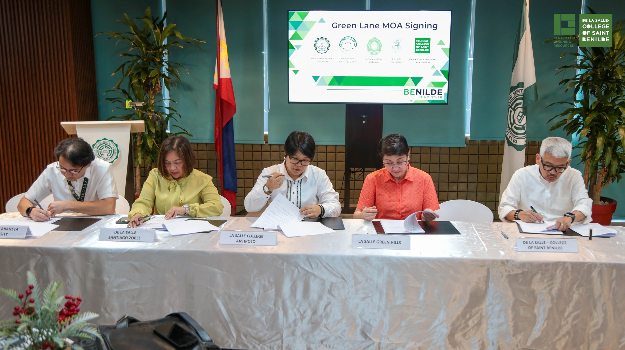 De La Salle Schools Forge Green Lane Partnership to Streamline College ...